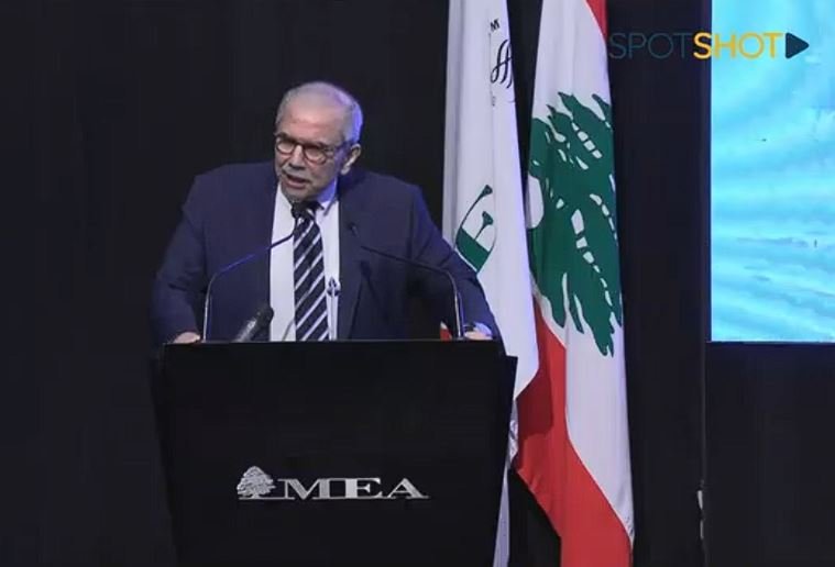 ''أول ما يراه أي زائر''... سلام يشيد بدور ''خطيب وعلمي'' في تأهيل طريق ...